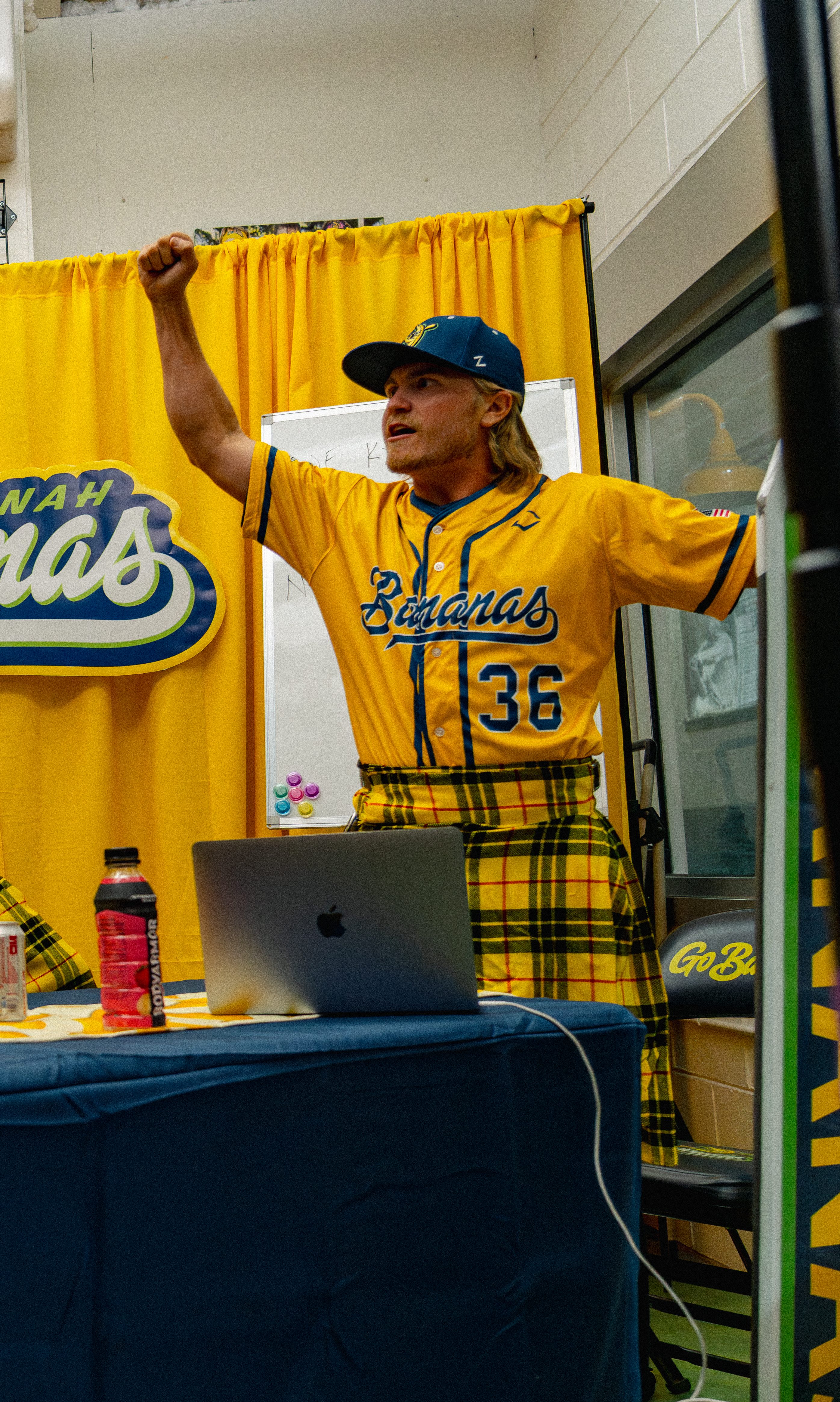 Roster | The Savannah Bananas